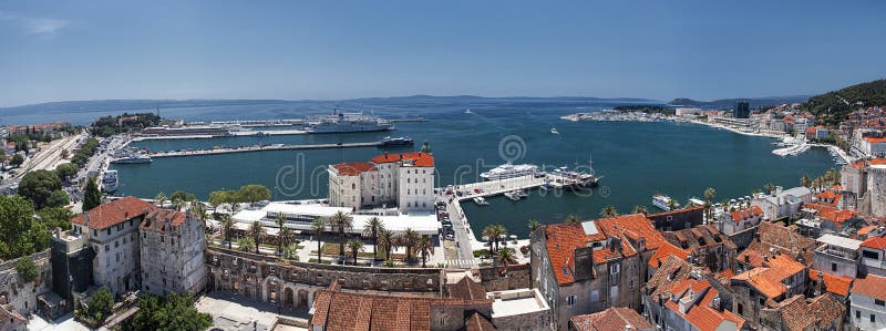 Old town in Split, Croatia editorial image. Image of porto - 132867470