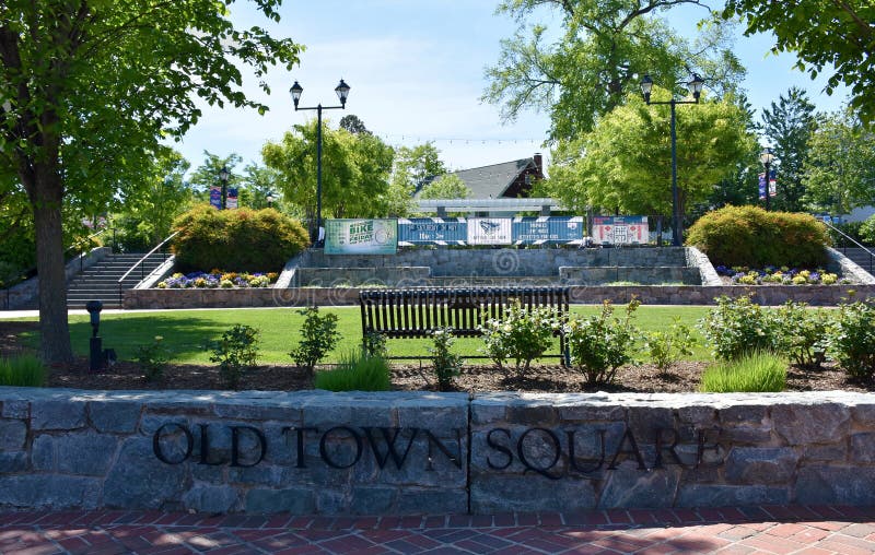Old Town Square, Fairfax, Virginia Editorial Stock Photo - Image of ...