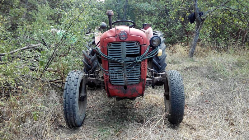 Old tracktor editorial image. Image of village, work - 103269505