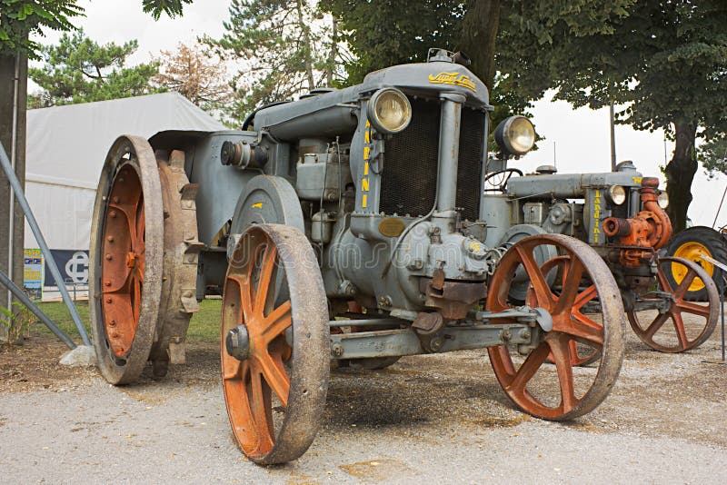 Old tractor Landini editorial stock image. Image of farm - 19906289