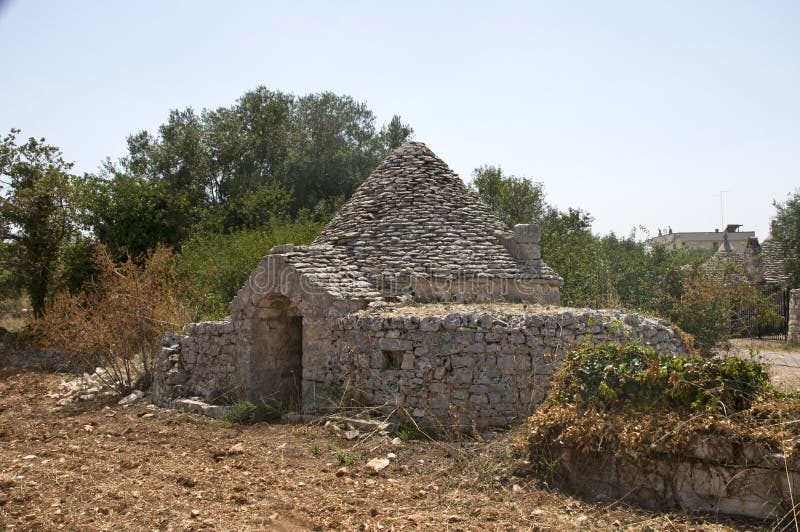 Old trullo stock image. Image of italian, trulli, apulia - 10544951