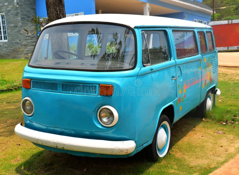 Old Classic Retro Veteran Van Camper Car Volkswagen T1 Van Editorial ...
