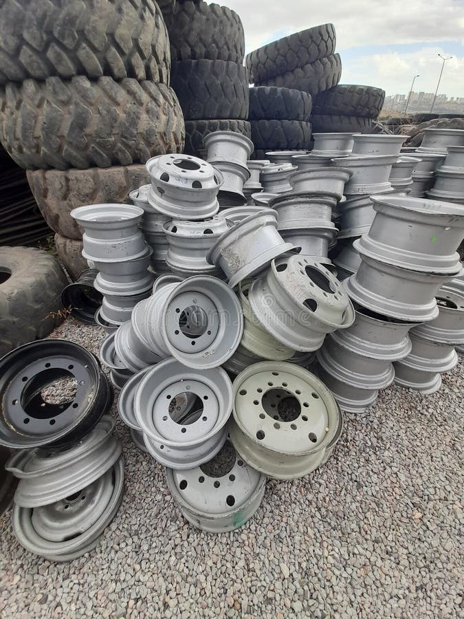 Old vehicle rims stock image. Image of engine, spoke - 200412229