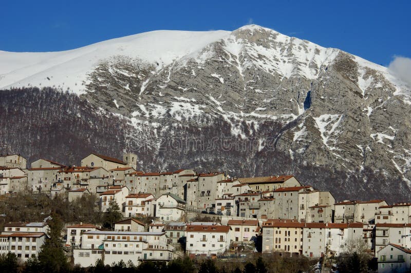 Central Italy Apennines stock photo. Image of abruzzo - 16299552