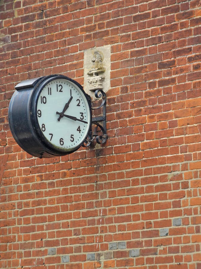 Clock Heraldry Stock Photos - Free & Royalty-Free Stock Photos from ...