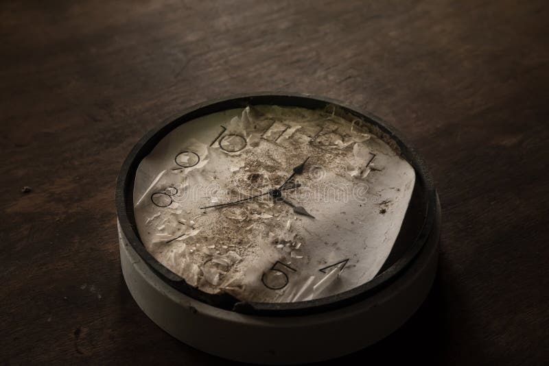 Old and Vintage Blank Clock Dial without Hand on Old Wooden Table Stock ...