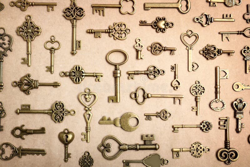 Old Vintage Keys on Craft Paper Stock Image - Image of estate, object ...