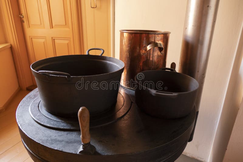 Cast Iron Skillet Coloring Page Stock Photos - Free & Royalty-Free ...