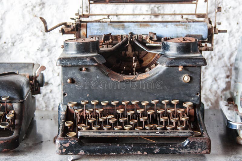 Old typewriter stock photo. Image of obsolete, ancient - 3867900