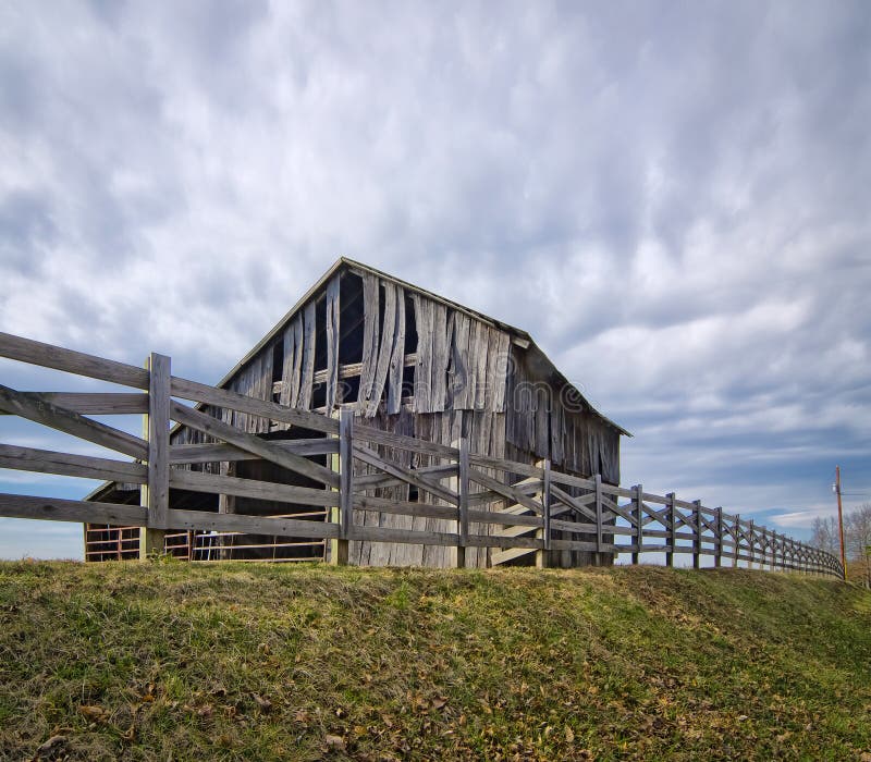 Old Virginia Barn stock photo. Image of moss, farm, fence - 33272074