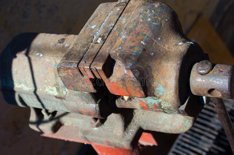 Old vise stock image. Image of antique, craft, carpenter - 55002387