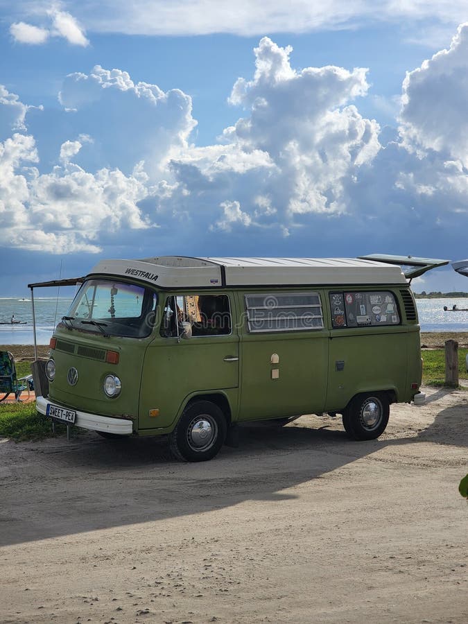 Old Voltswagon Van at the Beach Editorial Image - Image of machine ...