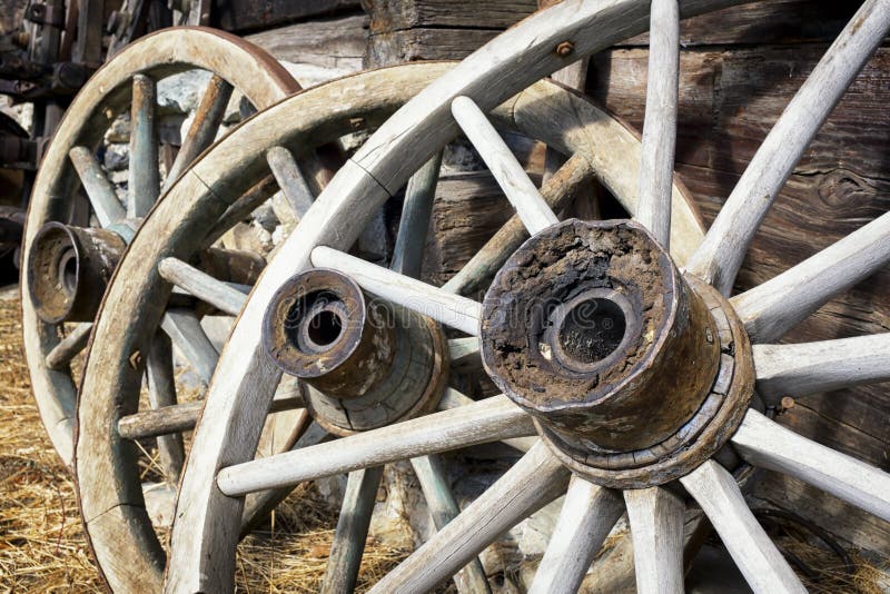 Old wagon wheels stock image. Image of rustic, view, sunlight - 36319913