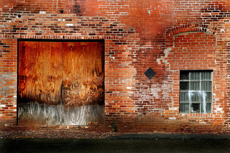 Old warehouse stock photo. Image of brick, apartment, neglect - 8598366