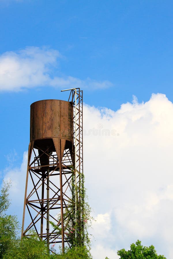 Water Tank Tower On Blue Sky Stock Photo - Image of outdoor, aqua: 33513992