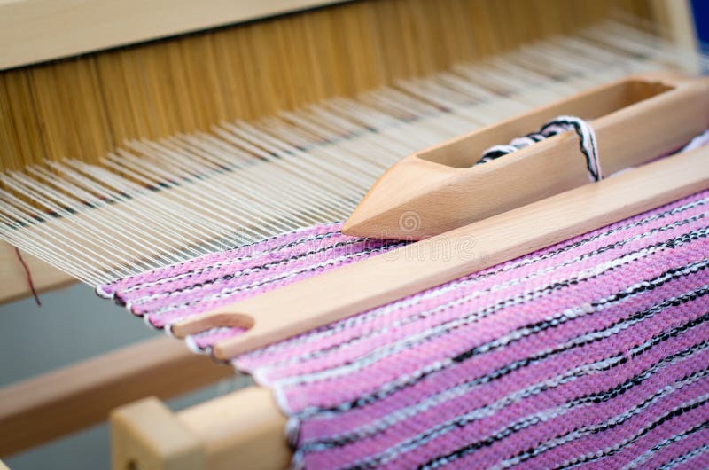Old weaving loom stock image. Image of yarn, cloth, handloom - 40674717