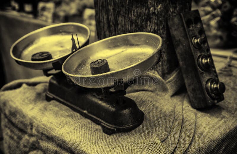 Old weighing scale stock photo. Image of device, industrial - 136866398