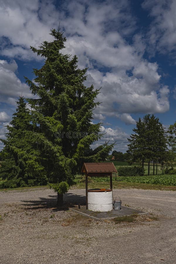 89,482 Old Well Stock Photos - Free & Royalty-Free Stock Photos from ...