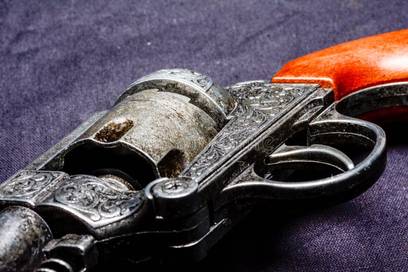 Old western gun editorial stock image. Image of death - 88895784