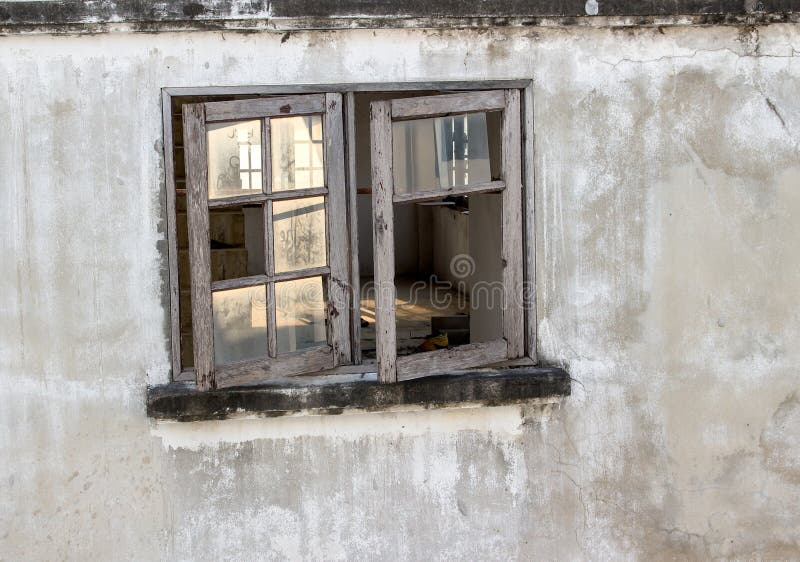 Old Windows Were Left To Decay Stock Image - Image of decay, abstract ...