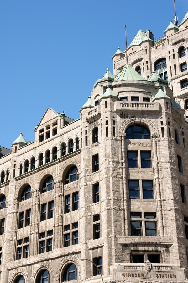 Old Windsor Station in Montreal Stock Image - Image of flag, monument ...