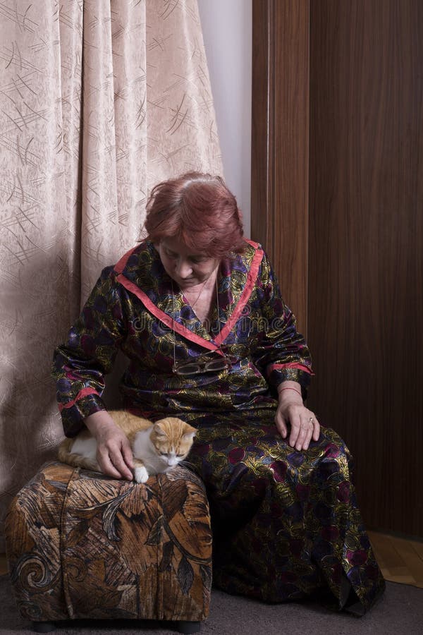 Old Woman With A Cat In Her Home Stock Image Image Of Front Aged