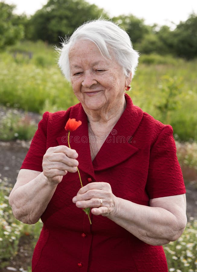 Woman with Red Poppy Flowers Stock Image - Image of elegance, poppy ...