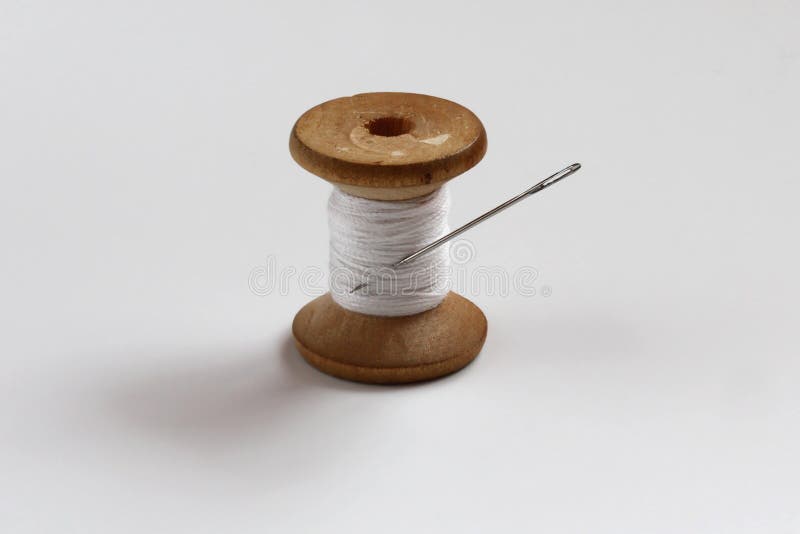 Vintage Wooden Spool of White Sewing Thread Stock Image - Image of ...
