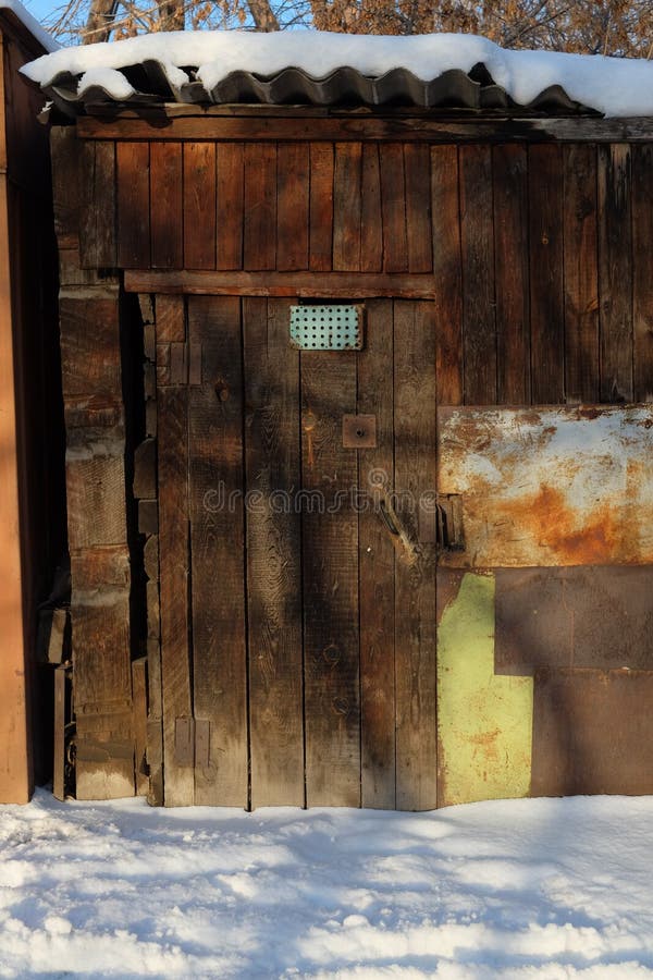 Old wooden barn door stock image. Image of daylight, boards - 63206377