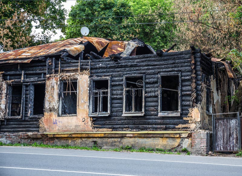 Old wooden burned building stock image. Image of catastrophe - 124857235