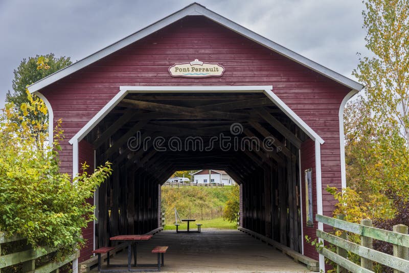 Old Wooden Covered Bridge Called Pont Perrault. at Warwick. Quebec ...