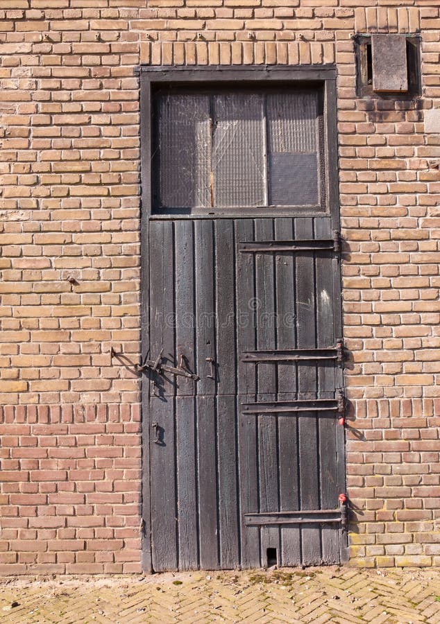 Old Dutch Barn Stock Photos - Download 539 Royalty Free Photos