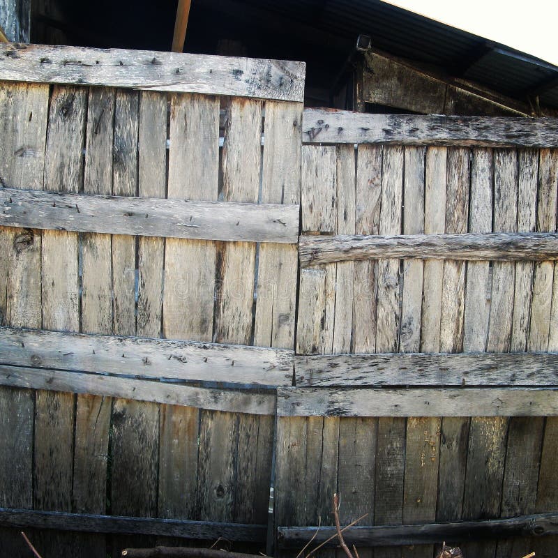 Old Wooden Gate of an Empty House Stock Image - Image of ruins, village ...