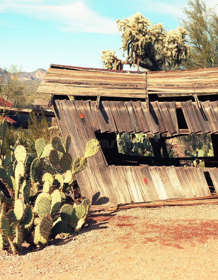 Old Abandoned Shack Desert Stock Images - Download 525 Royalty Free Photos