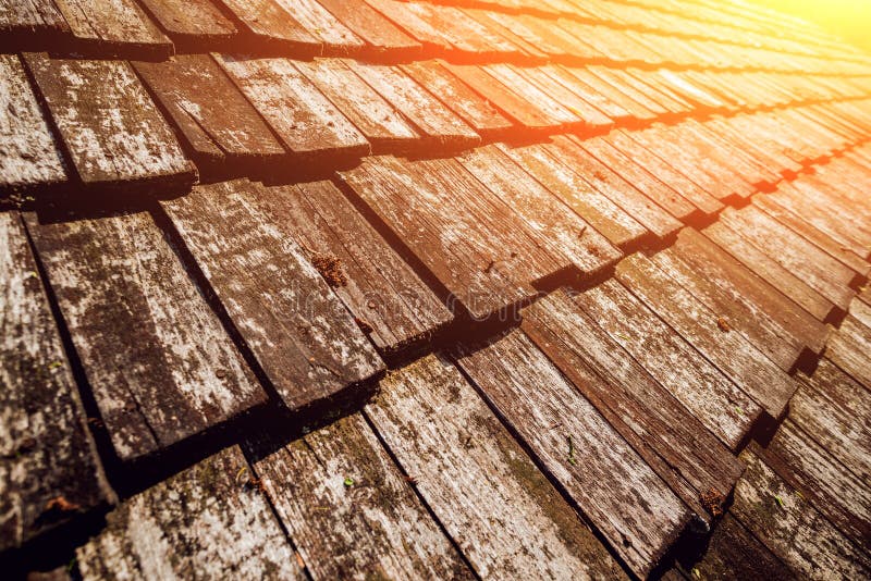 Old Wooden Shake Roof. Background and Texture Stock Image - Image of ...