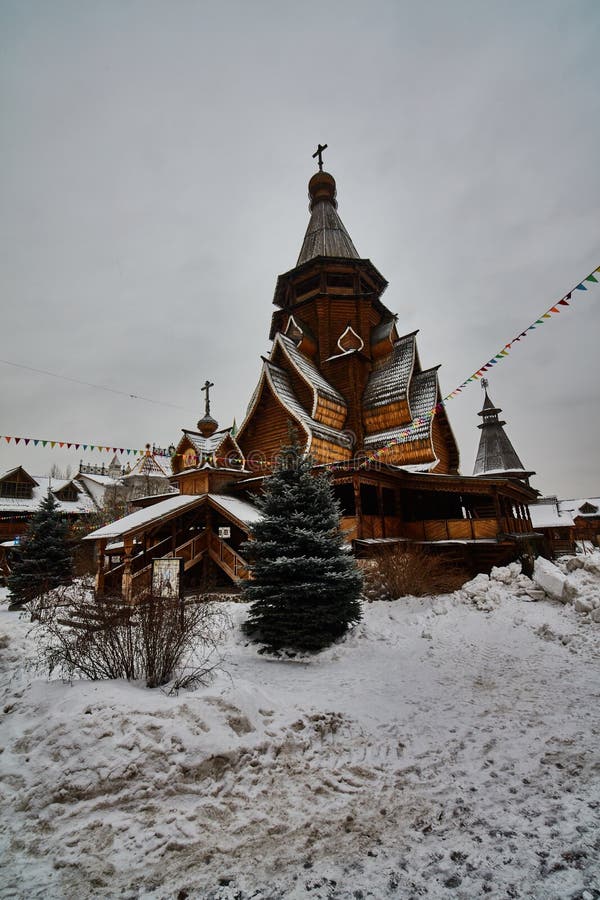Old Wooden Structure at Izmailovsky Kremlin, Moscow Stock Photo - Image ...