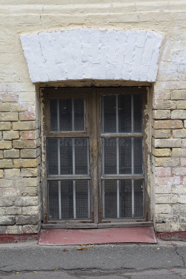 397 Basement Window View Stock Photos - Free & Royalty-Free Stock ...