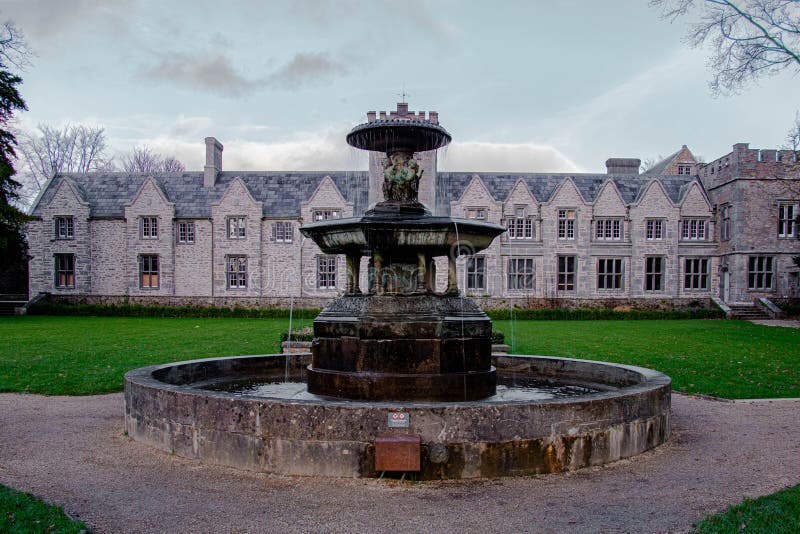 Old Fountain and Mallow Mansion Editorial Image - Image of ancient ...