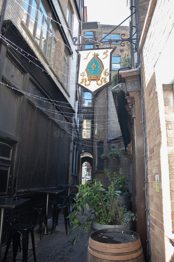 The Old Ye Olde Mitre Pub in London Editorial Photo - Image of iconic ...