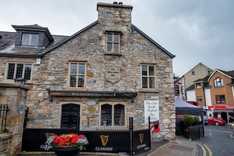 The Olde Castle Bar editorial photo. Image of restaurant - 292583396