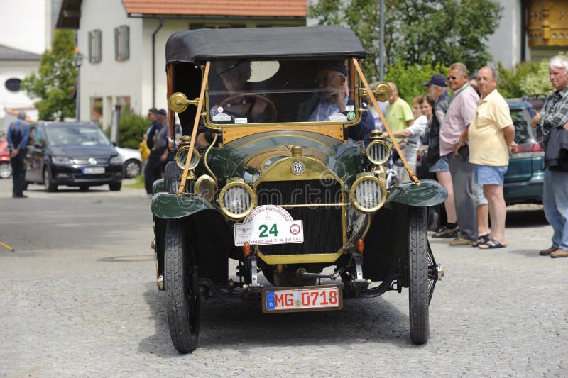 Oldtimer car editorial stock photo. Image of bumper, culture - 20692088