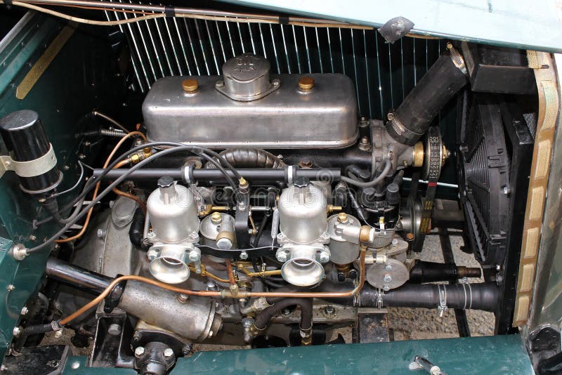 Oldtimer engine bay editorial photo. Image of coventry - 102960296