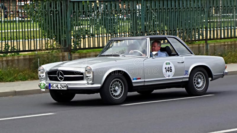 Oldtimer, Sachsen-Klassiker 2014 Redaktionelles Stockbild - Bild von ...