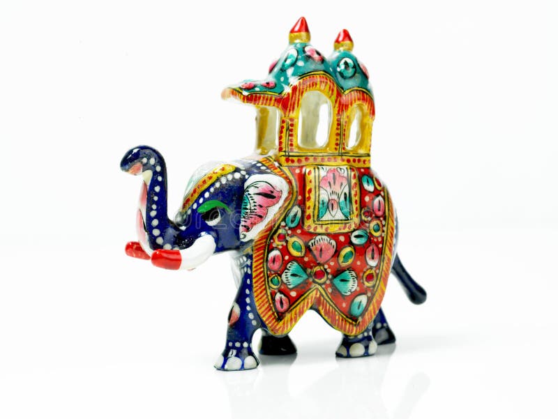 Olifant stock foto. Image of geïsoleerd, oosters, samenvatting - 6719668