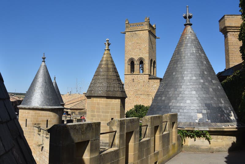 Olite, Spain - Aug 31, 2022: Palace of the Kings of Navarre of Olite ...