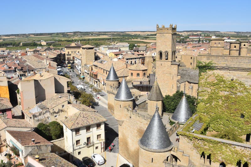 Olite, Spain - Aug 31, 2022: Palace of the Kings of Navarre of Olite ...