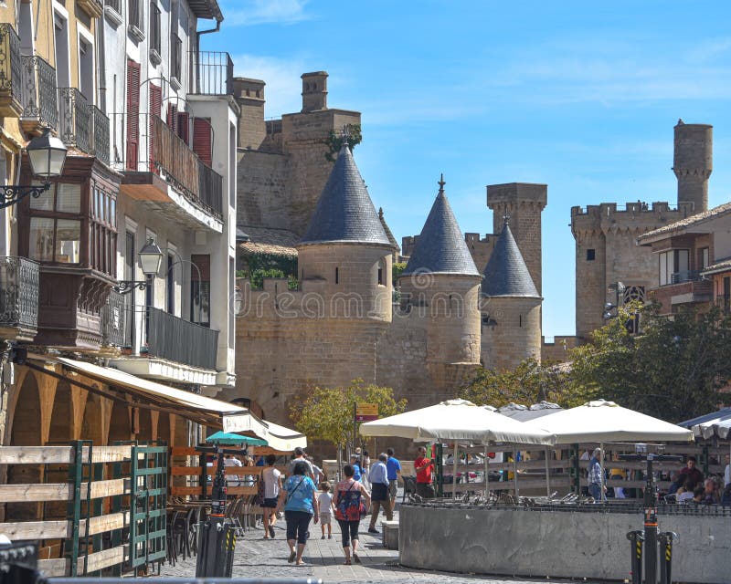 Olite, Spain - Aug 31, 2022: Palace of the Kings of Navarre of Olite ...