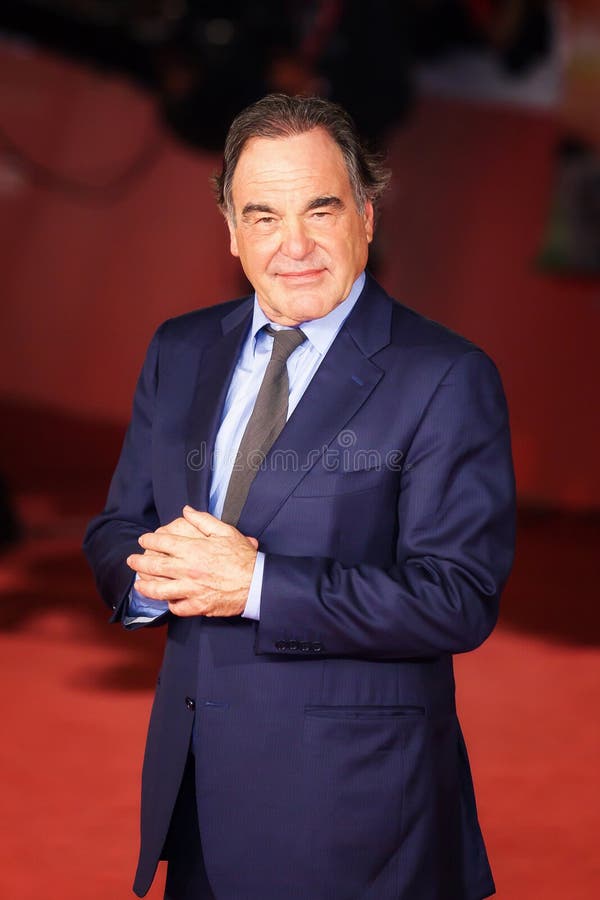 Oliver Stone, Director De Cine Americano Foto de archivo editorial ...
