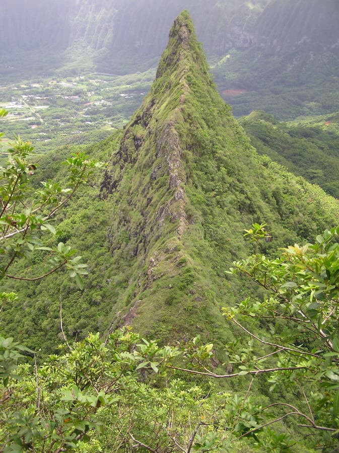 Olomana Mountain Ridge. Oahu, Hawaii. Stock Photo - Image of sports ...