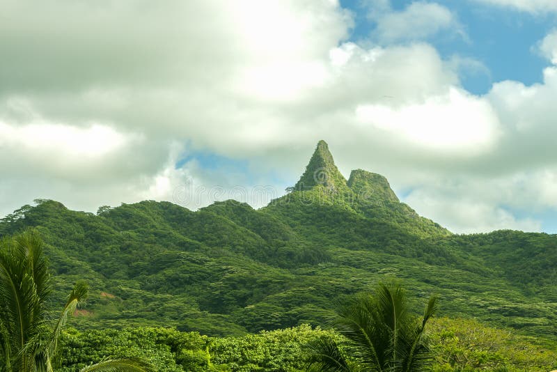 Olomana Mountain Ridge. Oahu, Hawaii. Stock Photo - Image of sports ...